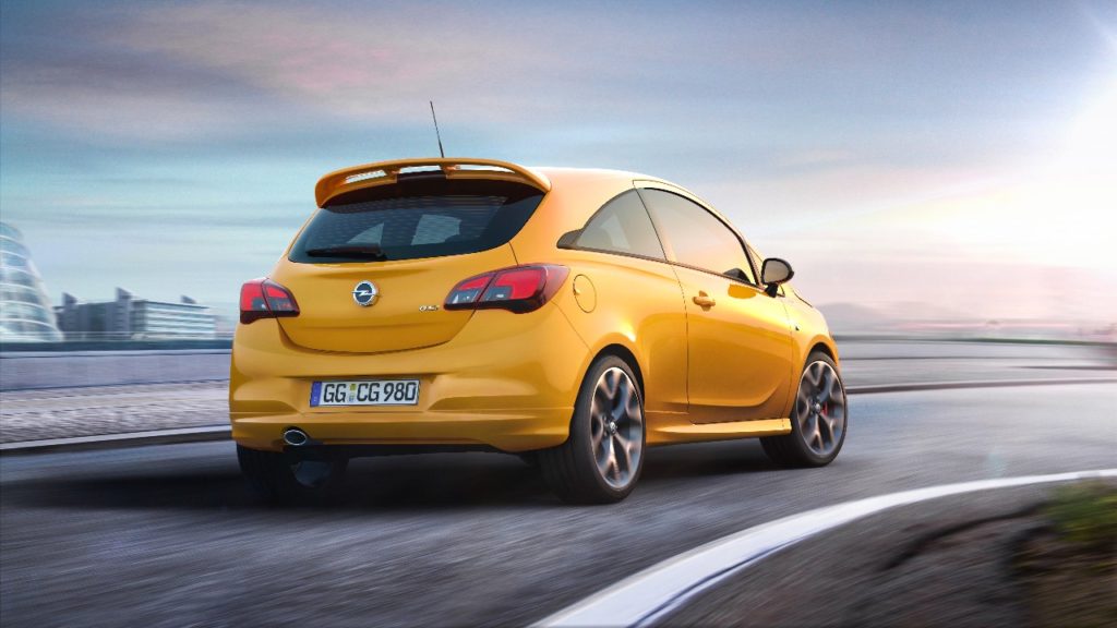 Opel Corsa ganha versão GSi | AutoSport