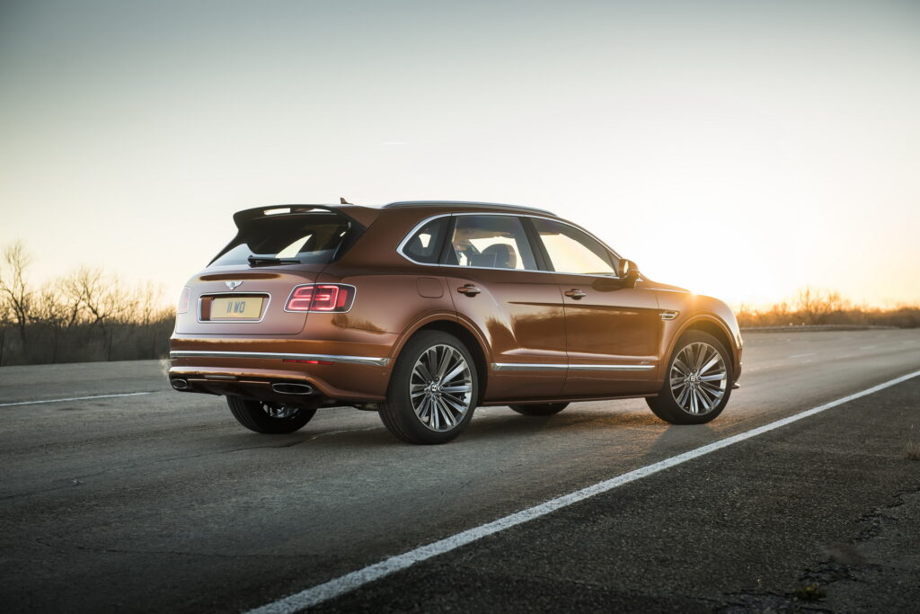 Bentley Bentayga Speed é o SUV mais rápido do mundo | AutoSport